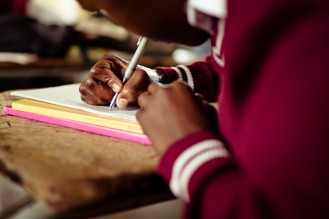 LEARNERS IN SOUTH AFRICA UP TO ONE SCHOOL YEAR BEHIND - Commonwealth ...